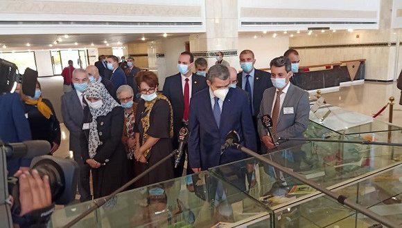Djerad inaugure la première conférence nationale sur l’œuvre de Malek ...