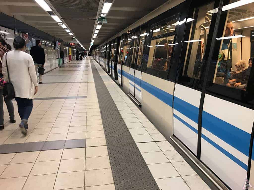 Transports urbains : Le métro d’Alger reprend sa route demain - LA NATION